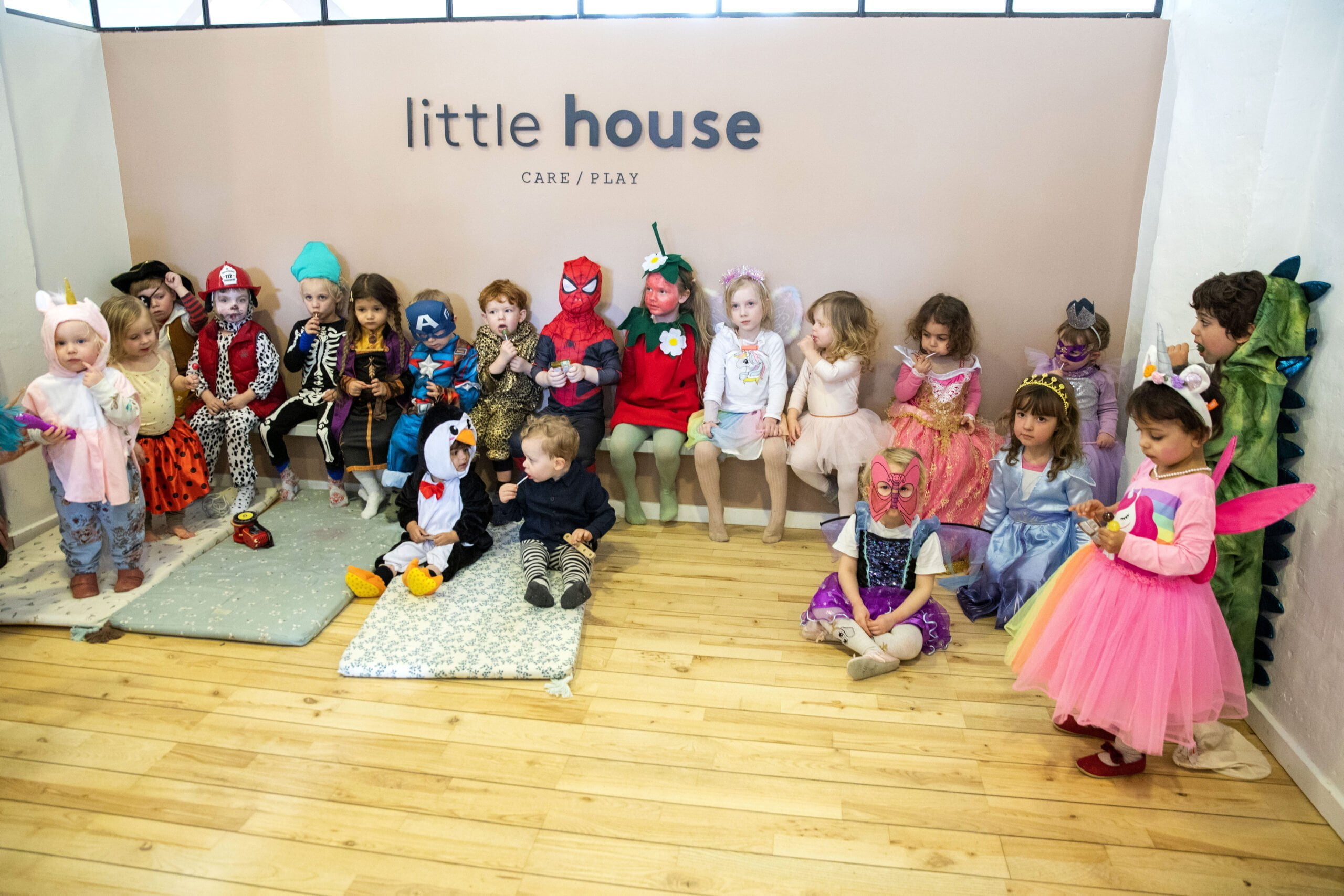 Deltag i event, foredrag eller workshops i little house